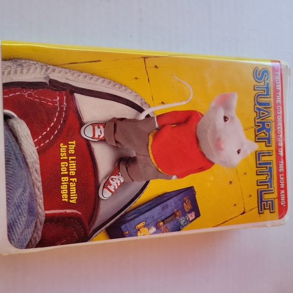 Media | Stuart Little Vhs | Poshmark